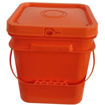 China 1.0 to 2.5 MM Thickness Polypropylene Square Pail Orange Plastic Bucket with Lid Product for sale