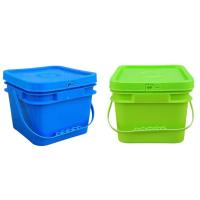 China Customizable 8L Square Plastic Bucket for Packaging 2 Gallon Square Pail in Yellow for sale