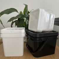 China 8L 2 Gallon Square Bucket with Lid Made of Durable and Impact-Resistant PP Material for sale
