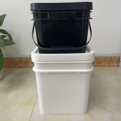 China Customizable 15L Square Plastic Pail with Printing Handle and Accessories for sale