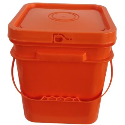 China Custom Printed Plastic Bucket for Food Grade Storage Container in White Square Design for sale