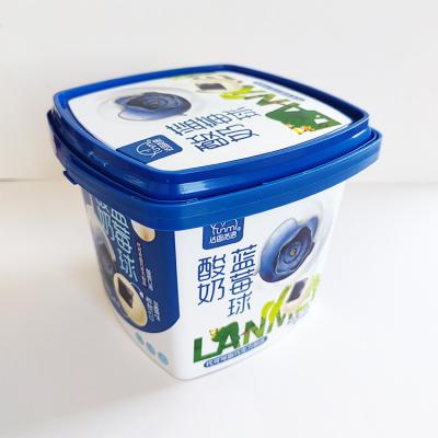 China 1.0-2.5 MM Thickness Jumbo Buckets with Accessories Lid Handle Made in Plastic Tubs for sale