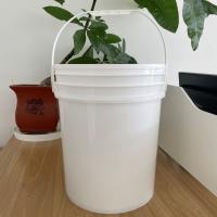 China Custom Logo 5 Gallon Bucket Paint Container with Spout Lid and Industrial Certificate for sale