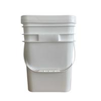China Food Grade Plastic Pail Container for Pet Treats HDPE Material and 1.0-2.5 MM Thickness for sale
