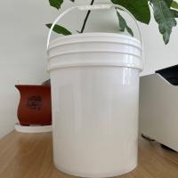 China Food or Paint 5 Gallon HDPE Plastic Bucket with Metal Handle Tamper Proof for sale