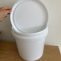 China 8L Round Blue Plastic Bucket With Lid 2 Gallon Pail Thickness 1.0 to 2.5 MM Blue for sale