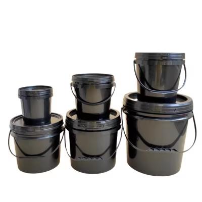 China Customize 3L 5L 8L 10L 15L Plastic Bucket Black or White with Lid HDPE Material for sale