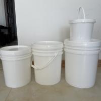 China Silk Screen Printing Round Plastic Bucket with Metal Handle Pail 3L 4L 5L 8L 10L 5 Gallon for sale