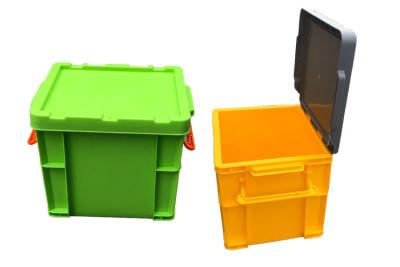 China 130 Liter Hygienic  Euro Stacking Containers Ergonomic Design for sale