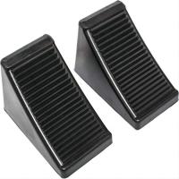 China 4.4 Pounds Auto Parking Heavy Duty Solid Rubber Wheel Chocks With Eyelet for sale