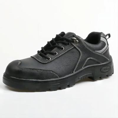 China Low Cut Anti Slip Puncture Resistant Water Repellent Industrial Safety Shoes with Steel Toe for sale