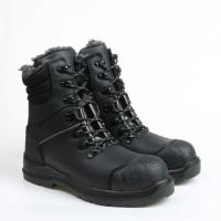 China S3 Certified Cold Resistant Lightweight Safety Boots with Steel Toe for Winter Workplaces for sale