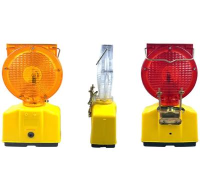 China Waterproof IP 57 Solar Warning Light with 5.5V 0.3W Solar Panel and Over 1500m Visual Range for sale