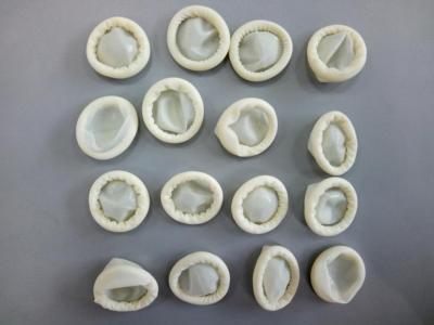 China Electronic Industry Clean Room Natural Rubber Finger Cots Non Slip for sale