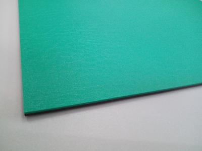 China Super ESD Mat On Bench Green Clean Room Accessories 2mm Thick Anti Punch for sale
