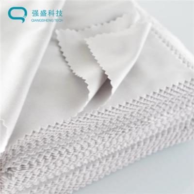 China Soft Texture Laboratory Non Woven Esd Cleaning Wipes for sale
