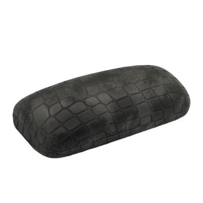 China Hard Leather Wrapped Classic PU Metal 15.5CM Clamshell Glasses Case for sale