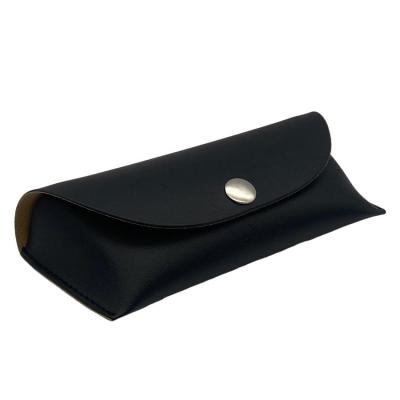 China Black PU Handmade Portable 17.2CM Spectacle Case Leather Glasses Case for sale
