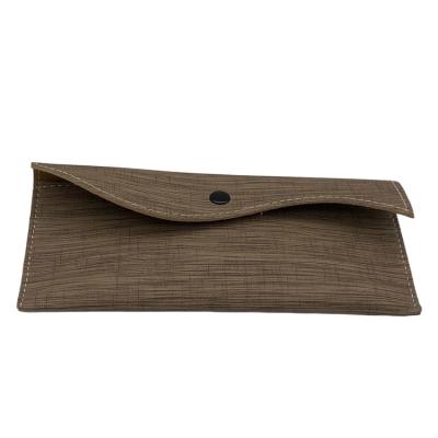 China Pvc 182x86mm Handmade Leather Glasses Case Portable Holder Embossing Logo for sale