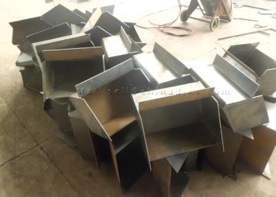 China 100mm Pitch Chain 0.5m/s Bucket Elevator with 3L Carbon Steel Hopper - 480 m³/h Capacity for sale