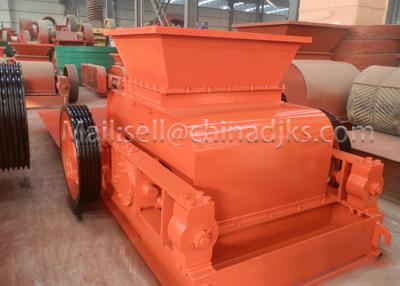 China Double Tooth Roller Crusher 0.3mm Output 30t/H for Coarse Ore Crushing for sale