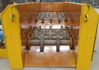 China Clay Stone Roller Screen Separating Machinery 415V with 60-800 t/h Capacity for Construction and Mining for sale