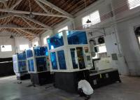 China PCTG Jerry Can Auto Deflashing Blow Moulding Machine 120ml 250ml for sale