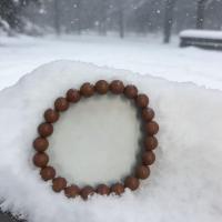 China Classic Agarwood Brown Wood Bracelet Detoxifying Wooden Prayer Beads for sale