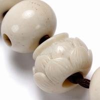 China Natural Bodhi Root Taoist Bracelet with Hand-Carved Lotus Beads in Ivory White for Meditation for sale