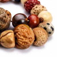 China Handmade 18-Seed Taoist Bracelet with Mixed Beads for Luck Protection and Daily Wear for sale