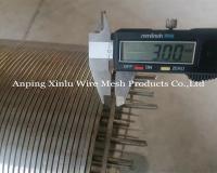 China Galvanized 2.5x4mm Welded Profile Vee Wire Screen Tube for Water Treatment and Industrial Filtering for sale