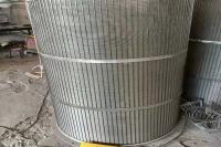China SS304 Wedge Wire Screen Tube Angular Filter Pipe 50um Slot 6000mm Length for sale