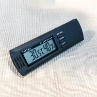 China Digital Indoor Outdoor Thermometer Hygrometer For Measuring Temperature And Humidity for sale