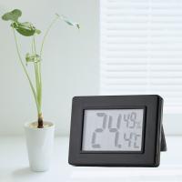 China Digital Portable Car Clock Type Indoor Outdoor Thermometer Auto LCD Display for sale