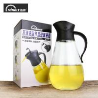 China Food Grade Material Glass Seasoning Jars Large Capacity Premium Syrup Bottle for sale