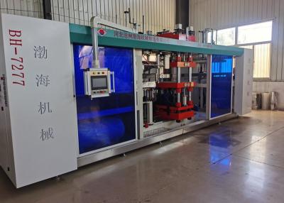 China Food Packaging Polypropylene Egg Tray Thermoforming Machine 400kg/H for sale