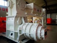 China 16000pcs Two Stage Vacuum Extruder 700mm Auto Brick Making Machine for sale