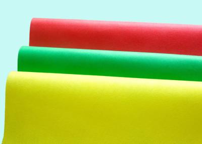 China Good Elogation 320cm Width Polypropylene Non Woven Fabric for sale
