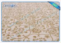 China Disposable Non Woven Tablecloth / Restaurant Pantone Matched Table Cloth for sale