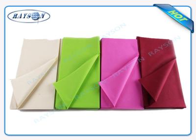 China Disposable Tablecloth Made From Polypropylene Non Woven Fabric With Printing for sale