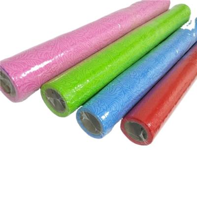 China Restaurant Pre Cut Polypropylene Non Woven Tablecloth Roll Multi Colored for sale