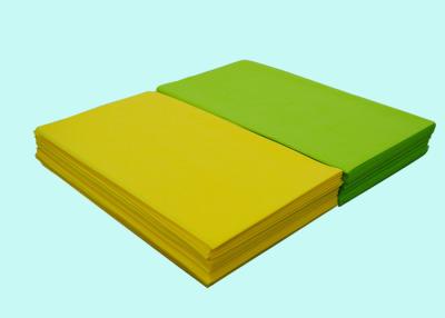 China Waterproof Disposable Polypropylene Non Woven Fabric For Table Cloth for sale