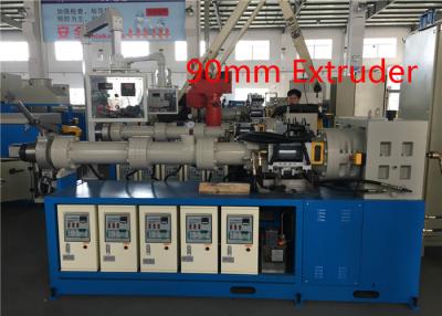 China Common Cold Feed Rubber Sheet Extruder , Rubber Granulator Machine Alloy Steel Screw for sale