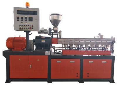 China Professional Plastic Filling Modification Equipment Parallel Twin Screw Machine 30-900 Kg/H for sale