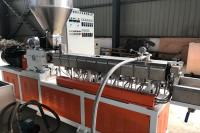 China Pet Bottle Recycle Double Screw Extruder Plastic Granules Making Machine for sale
