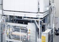 China Fully Automatic PE Cast Film Extrusion Line LLDPE Film Making Machine Roll To Roll for sale