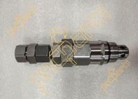 China Doosan DH420 DH500 Main Control Relief Valve LNC0261 2.2kg Excavator Parts for sale