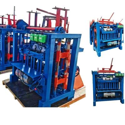 China Small Mobile Automatic Diesel Engine Construction Waste Hollow Concrete Block Machine for sale