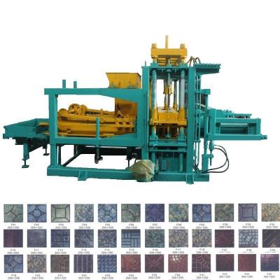 China Mobile Diesel Hollow Brick Making Machine 400kg 11.1kW Vibration Pressure Block Equipment for sale