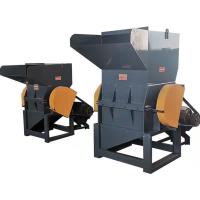 China Plastic Basket Film Crusher 300-500 kg/h for Recycling Bottles and Various Materials for sale